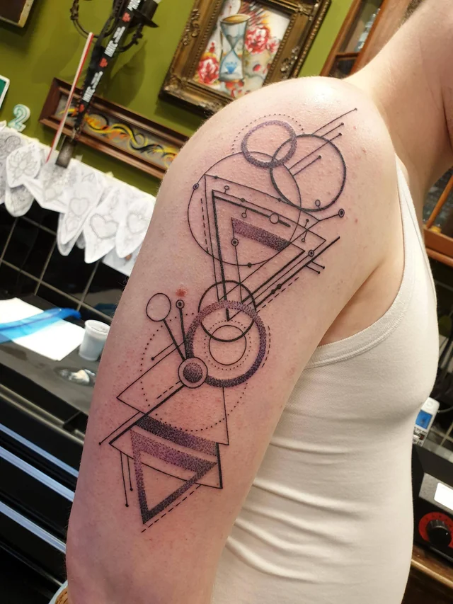 Vintage Tattoo Ideas for Men and Women: Old School, Retro, and ...