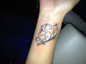 Three Hearts Tattoo Designs for Sisters and Friends: Elegant, Small ...