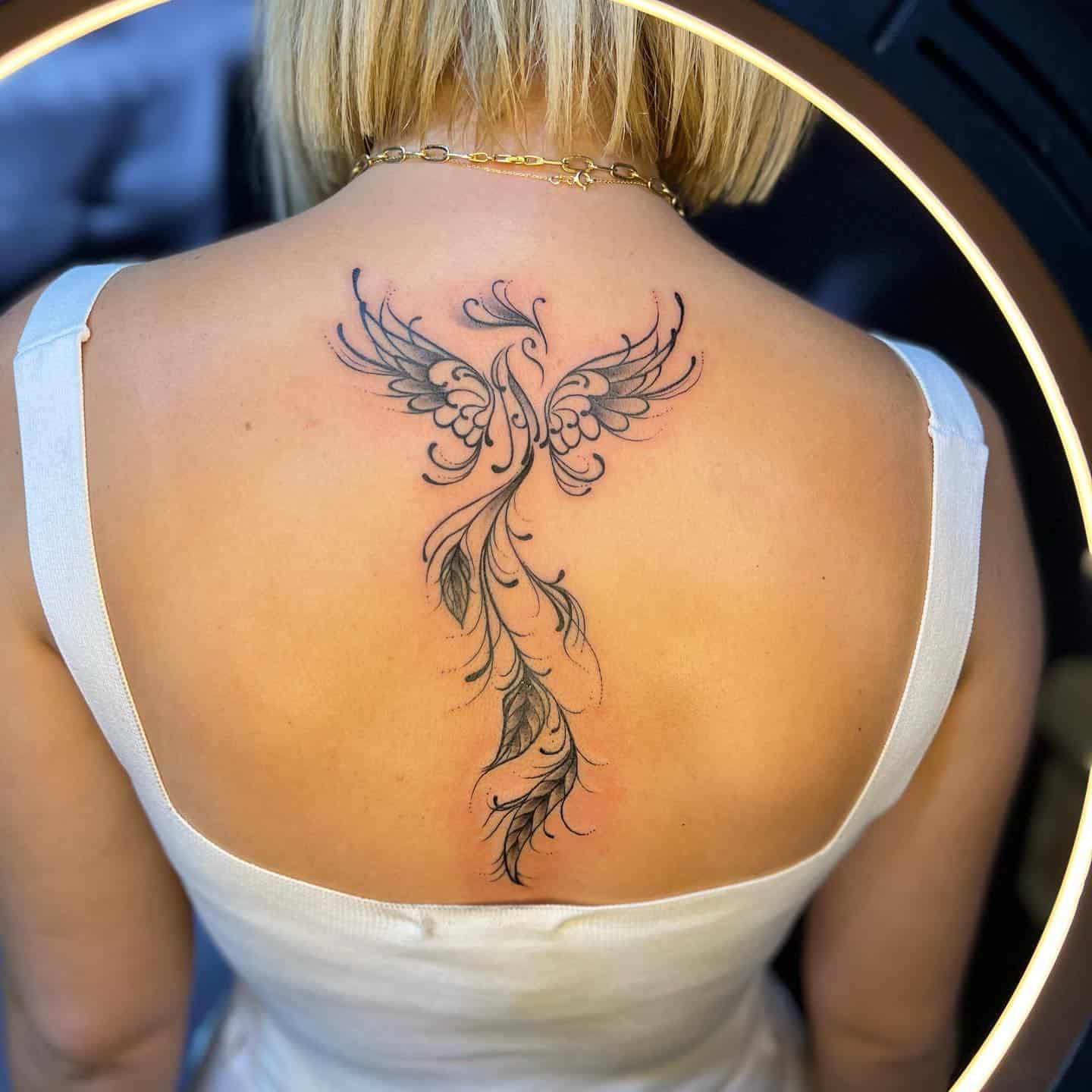 Rising Phoenix Tattoo Designs: Symbolic Ideas for Men and Feminine Back ...