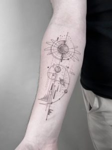 Fine Line Tattoo Ideas for Men and Women: Dainty, Meaningful, and ...