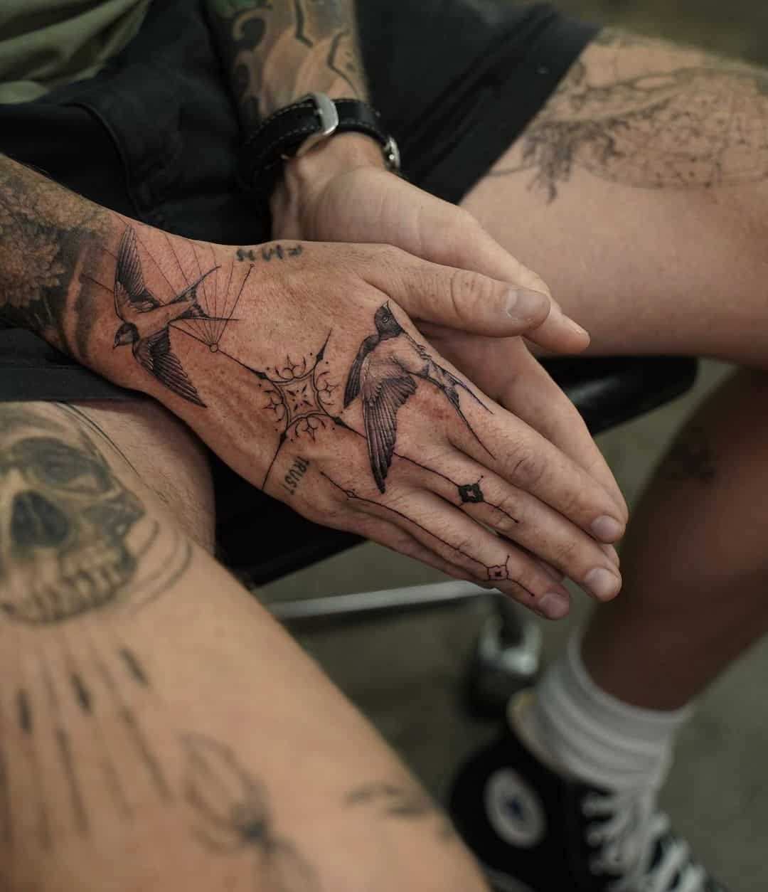 Bold Hand Tattoo Ideas for Men: Aesthetic and Unique Designs Featuring ...