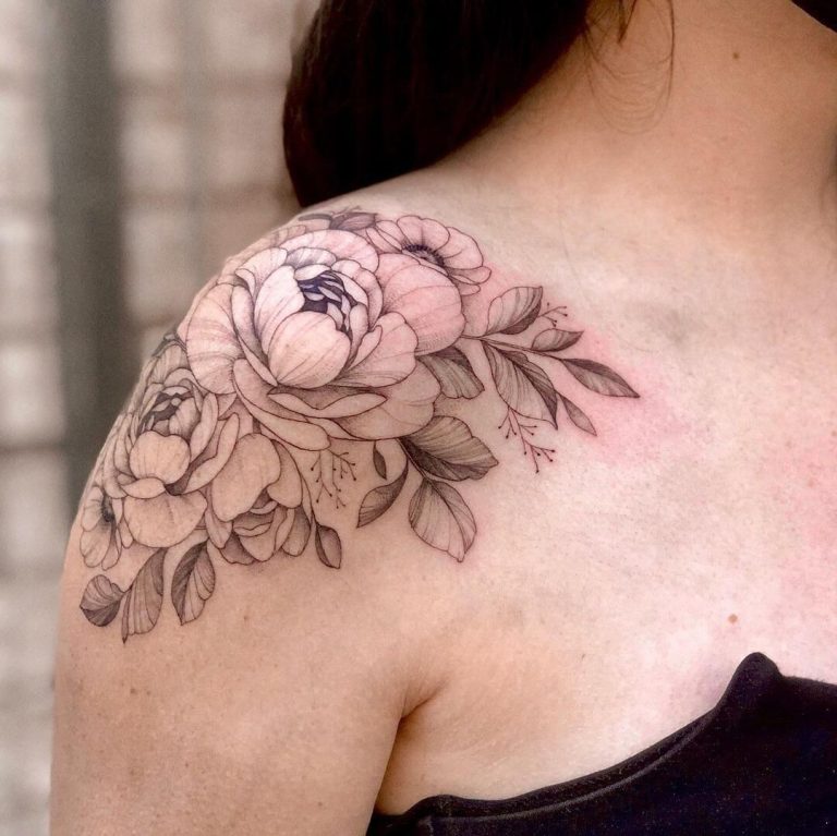 Unique Shoulder Cap Tattoo Ideas for Women and Men: Floral, Mandalas ...