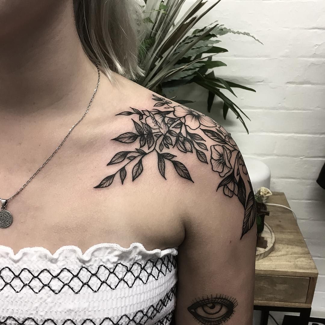 Unique Shoulder Cap Tattoo Ideas for Women and Men: Floral, Mandalas ...