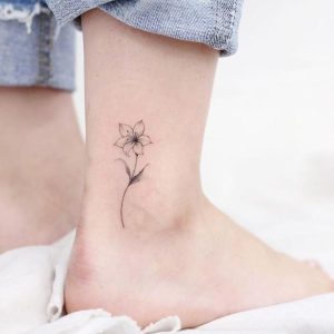 Lily Flower Tattoos: Stunning Designs for Back, Arm, Shoulder, and ...