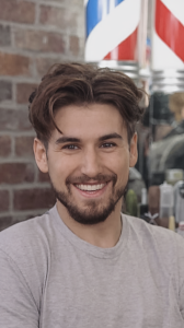 Middle Part Hairstyles For Men 2025: 21 Trendy Ideas For Straight, Wavy ...