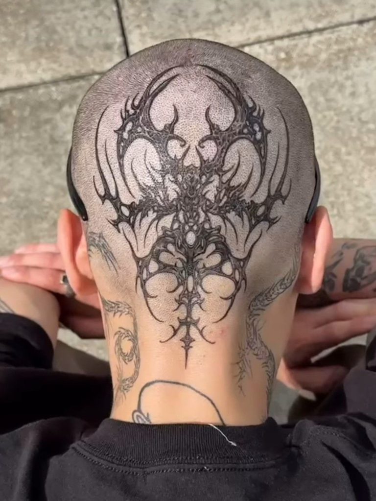 27 Bold Head Tattoo Ideas for Men and Women: Creative Scalp Designs ...